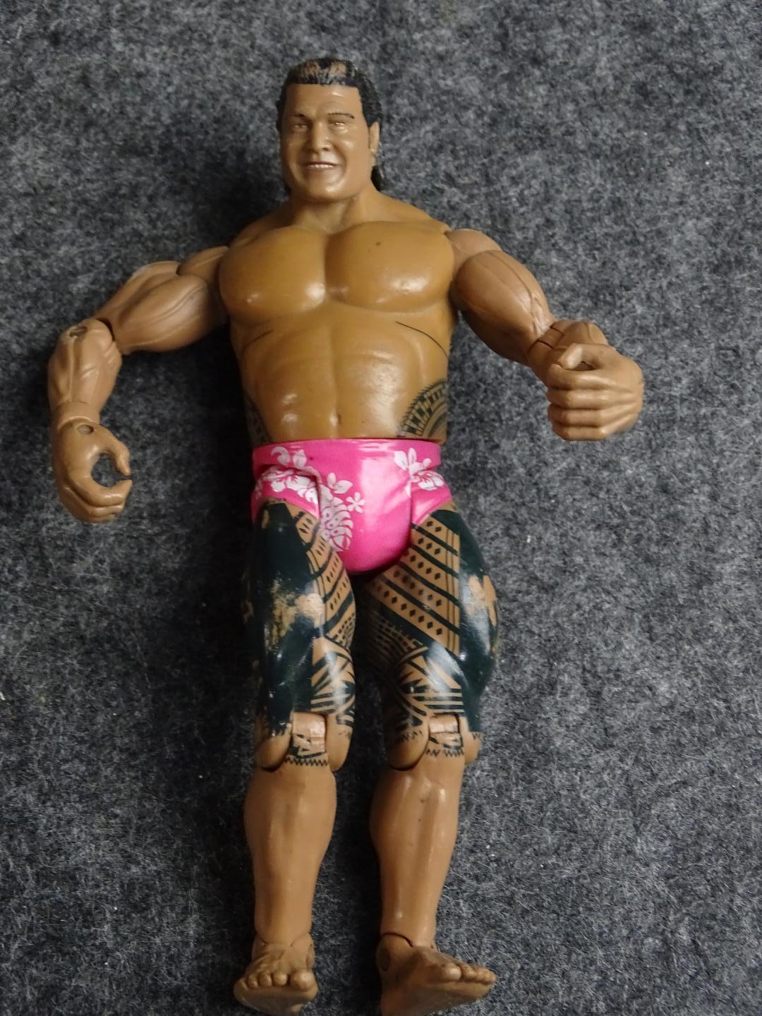 Vintage Actiefiguur: High Chief, Peter Maivia, WWE, Jakkis Toys, 2004 ...