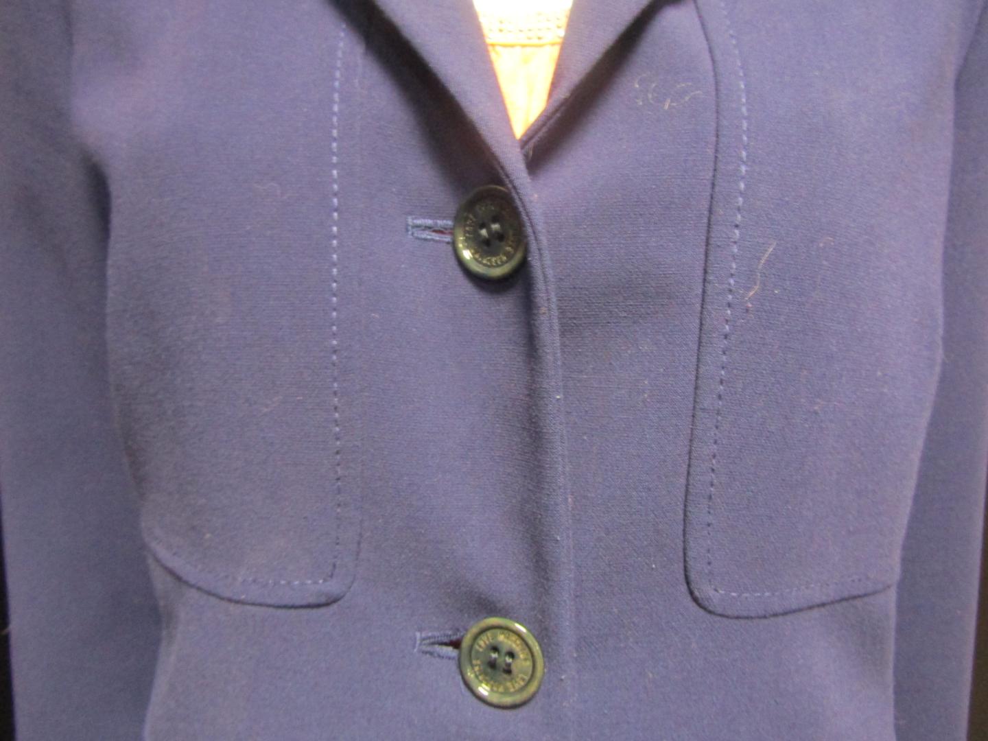 Fashion Design Vest: Blazer, Love Moschino - Sjans, online veiling platform